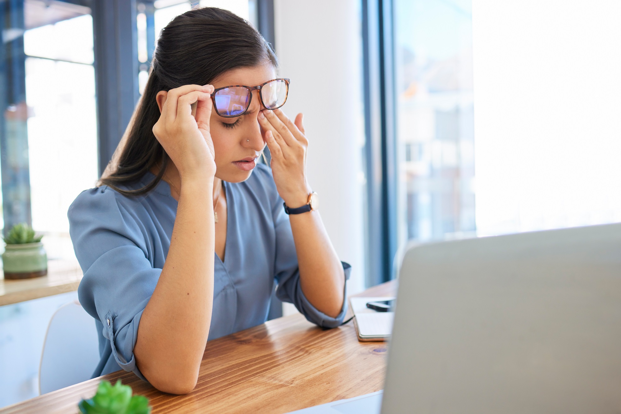 Get Rid of Computer Eye Strain: Simple Steps for a Healthier Digital ...
