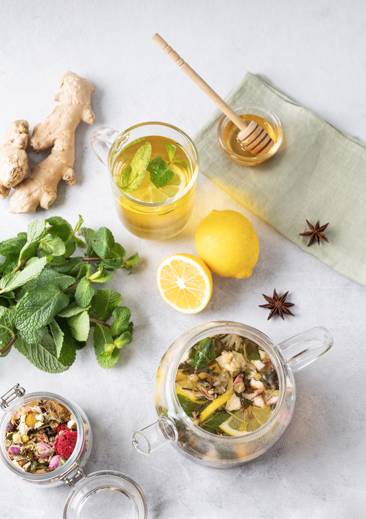 Natural Remedies for Menstrual Cramps: Health Benefits, Uses, and ...